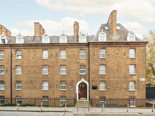 Apartment at Gatliff Road, City of Westminster