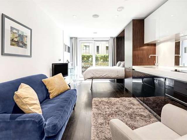 Apartment at Gatliff Road, City of Westminster