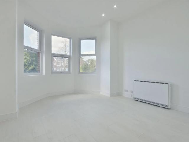 Apartment at Gainsborough Road, Greater London