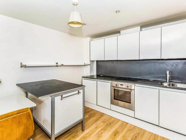 Apartment at Galleon Way, Cardiff