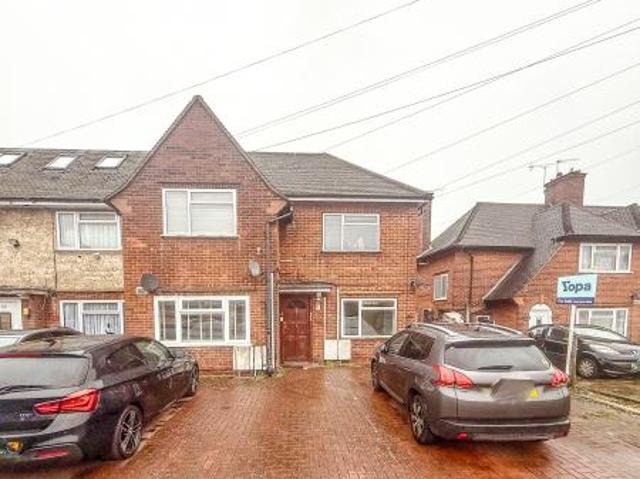 Apartment at Gammons Lane, Watford