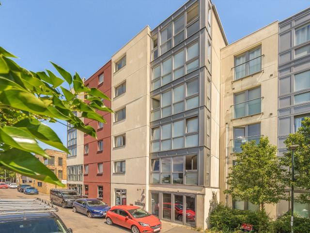 Apartment at Garden Road, Greater London