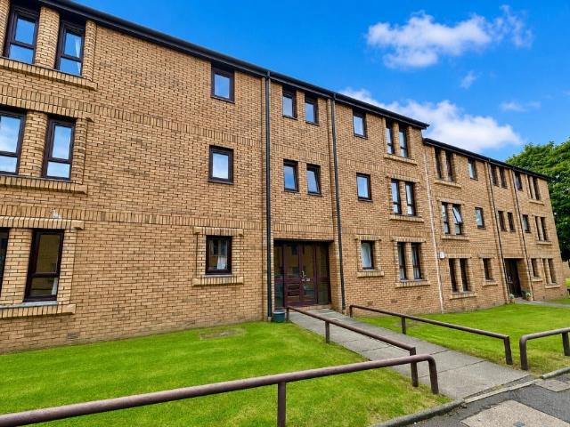 Apartment at Garriochmill Road, Glasgow