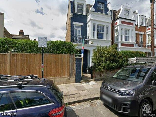 Apartment at Gartmoor Gardens, Greater London