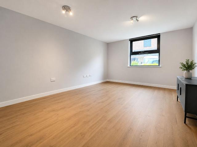 Apartment at Gas Ferry Road, Bristol