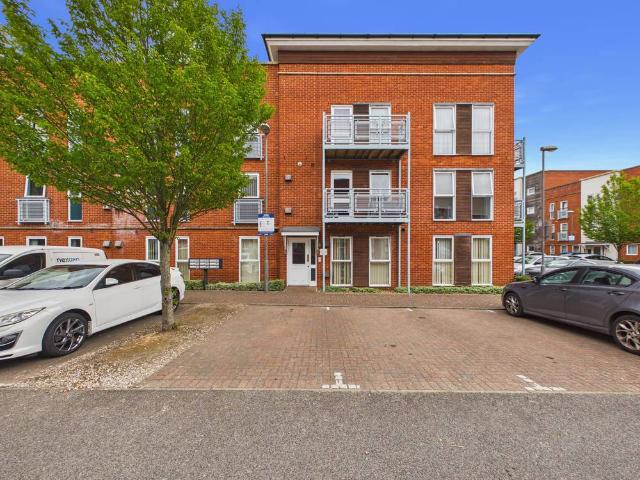 Apartment at Gaskell Place, Ipswich