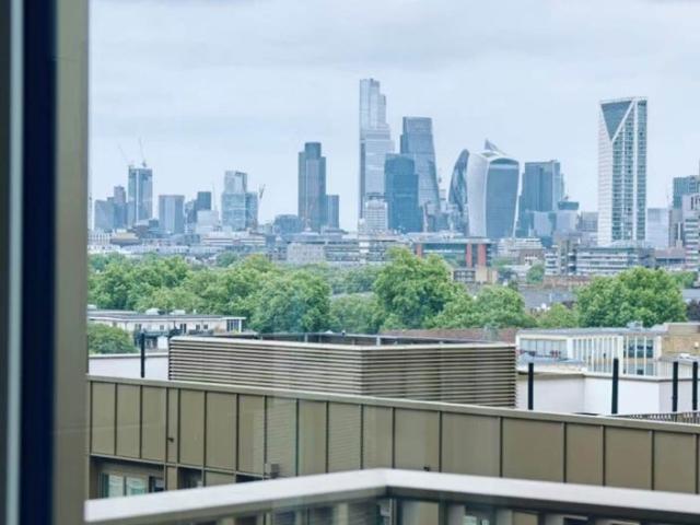 Apartment at Gasholder Place, Greater London