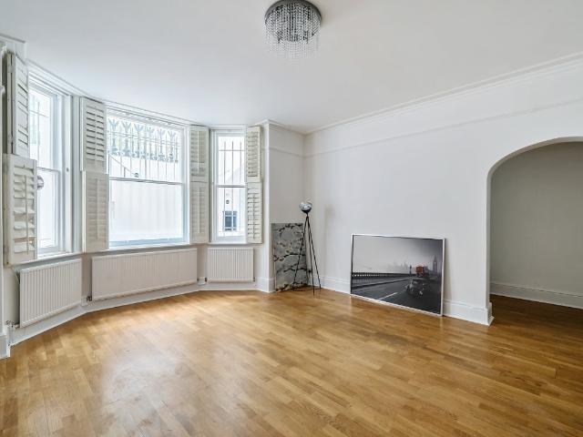 Apartment at Gaspar Mews, Greater London