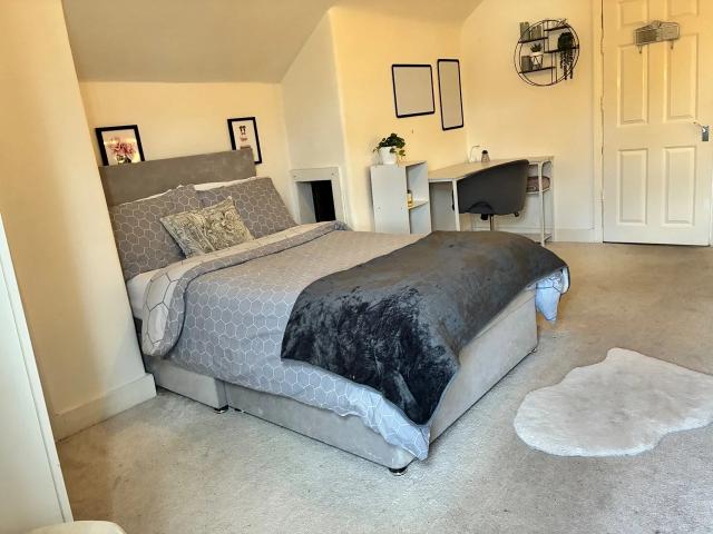 Apartment at Genesta Road, Southend on Sea