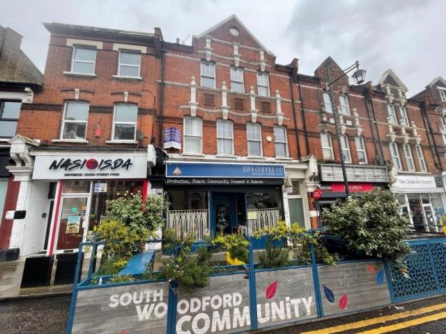 Apartment at George Lane, Greater London