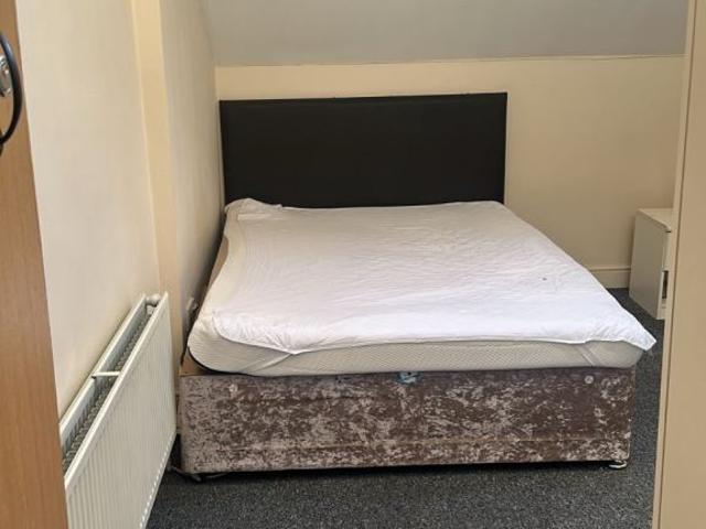 Apartment at George Street, Wakefield