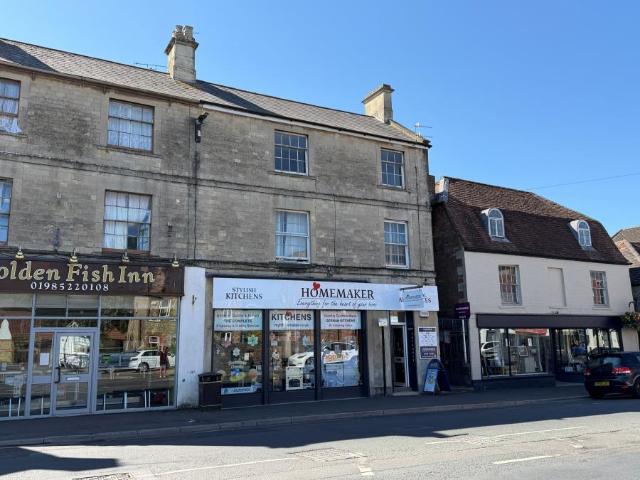 Apartment at George Street, Warminster