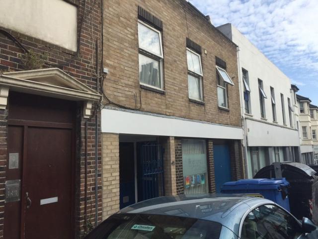 Apartment at George Street, Brighton