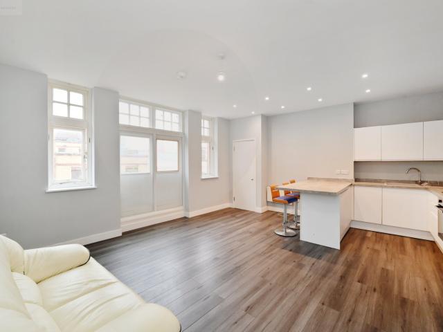 Apartment at George Street, Greater London