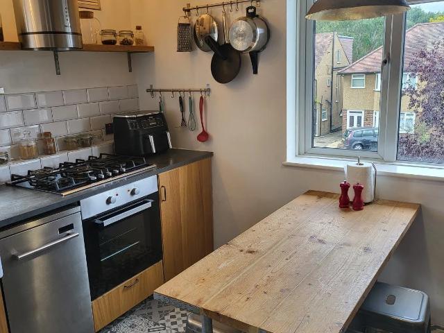Apartment at Gifford Gardens, Greater London