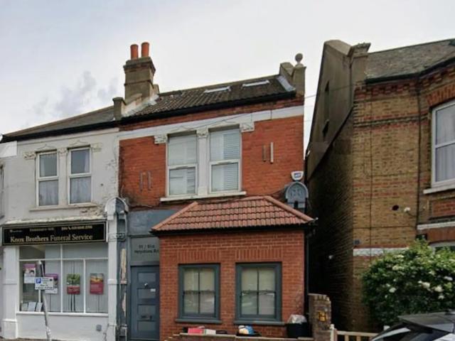 Apartment at Gilbert Road, Greater London