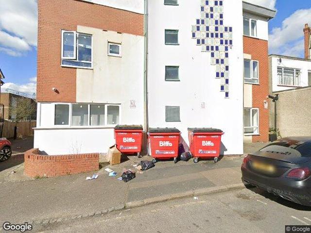 Apartment at Gillett Road, Greater London