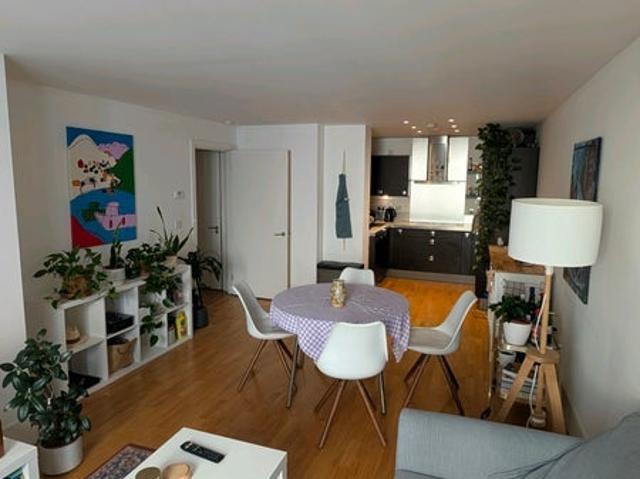 Apartment at Gillespie Road, Greater London