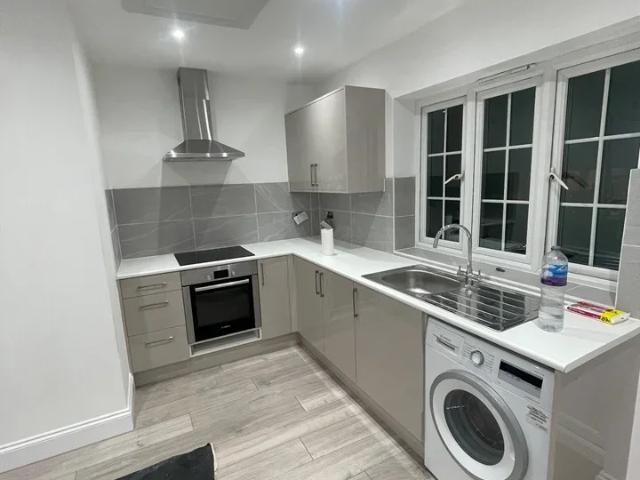 Apartment at Gilliat Road, Slough