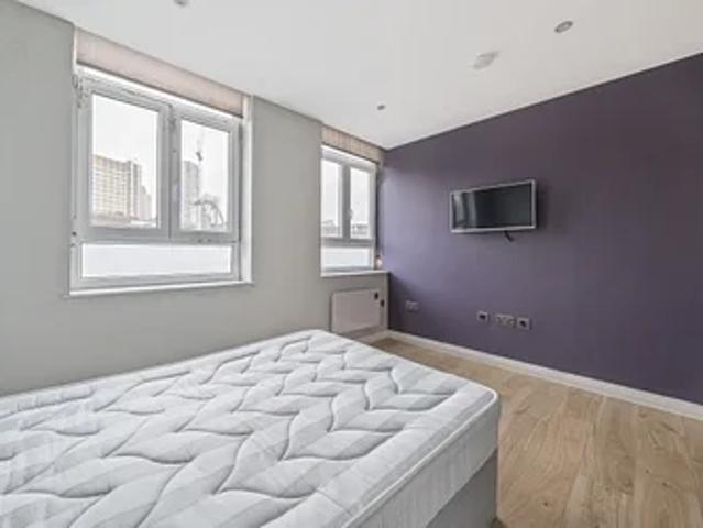 Apartment at Gilmore Road, Greater London