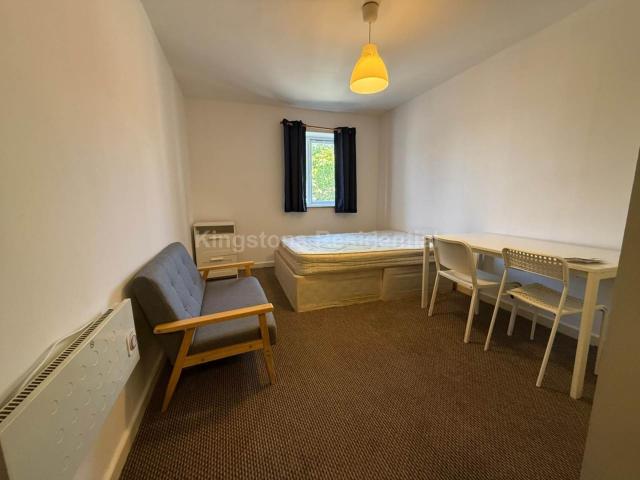 Apartment at Glynrhondda Street, Cardiff