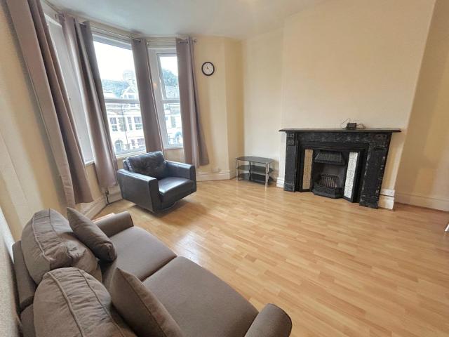Apartment at Glynrhondda Street, Cardiff