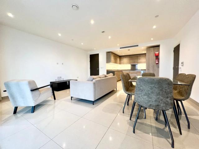 Apartment at Glade Path, Greater London