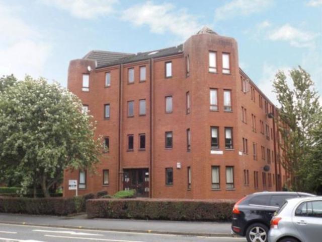 Apartment at Gladstone Street, Glasgow