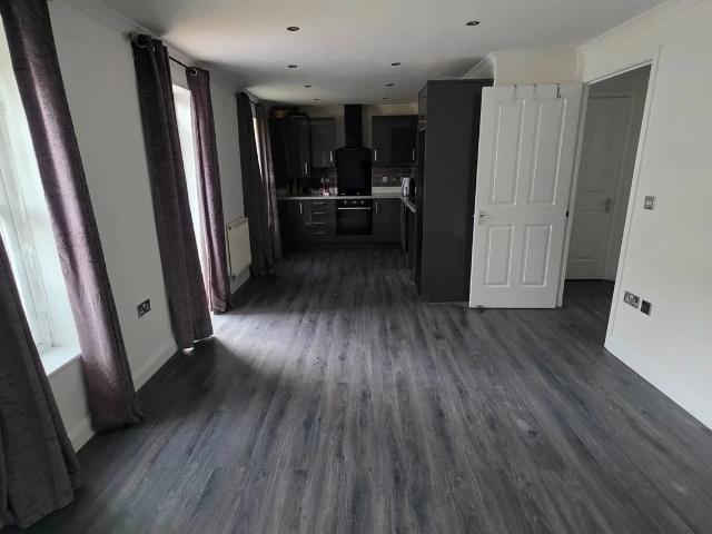 Apartment at Glandford Way, Greater London