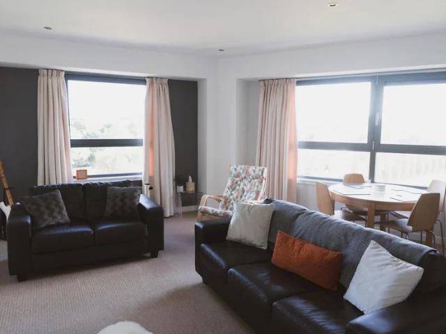 Apartment at Glasgow Harbour Terraces, Glasgow