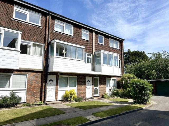Apartment at Glebe Court, Guildford