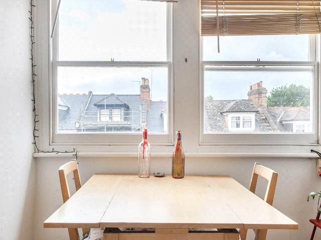 Apartment at Glebe Road, Greater London