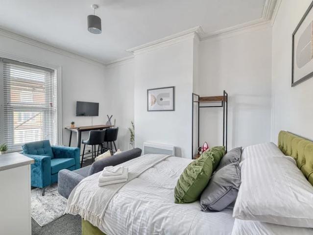 Apartment at Glen Eldon Road, Borough of Fylde