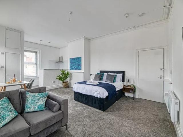 Apartment at Glen Eldon Road, Borough of Fylde