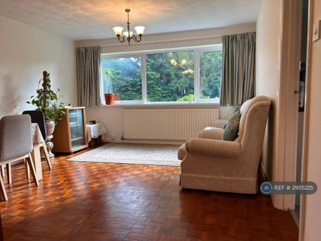 Apartment at Glen Eyre Road, Southampton