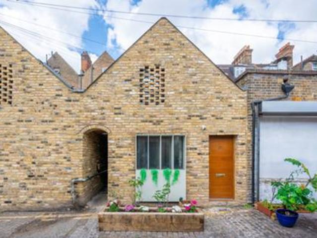 House at Gleneldon Mews, Greater London