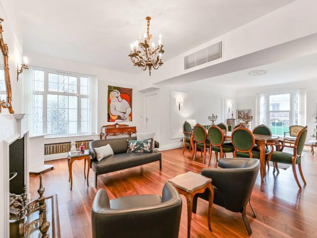 Apartment at Glentworth Street, City of Westminster