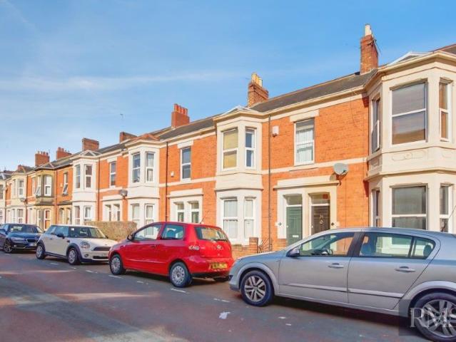 Apartment at Glenthorn Road, Newcastle upon Tyne
