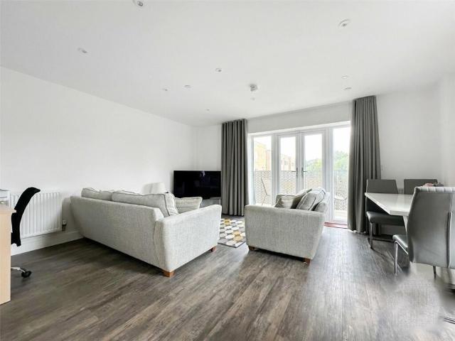 Apartment at Glenway Road, Rochester