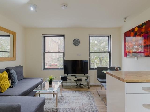 Apartment at Globe Road, Greater London