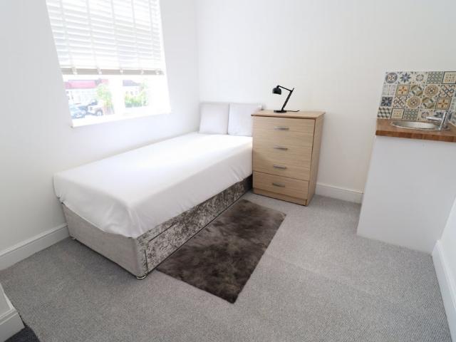 Apartment at Globe Road, Greater London