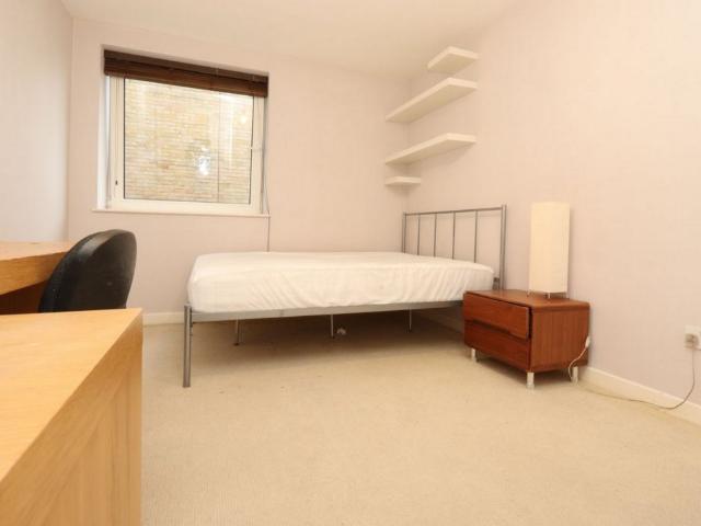 Apartment at Globe Road, Greater London