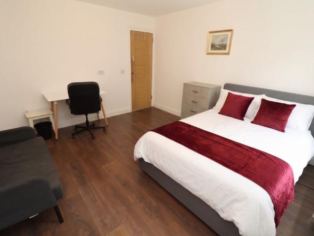 Apartment at Globe Road, Greater London