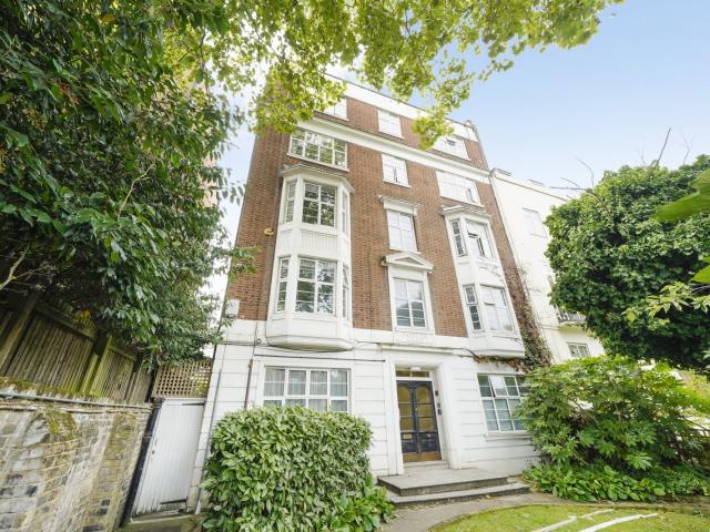 Apartment at Gloucester Avenue, Greater London