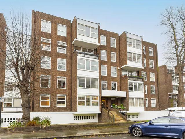 Apartment at Gloucester Avenue, Greater London
