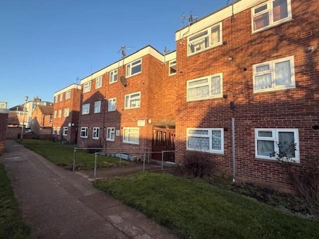 Apartment at Gloucester Close, Kettering
