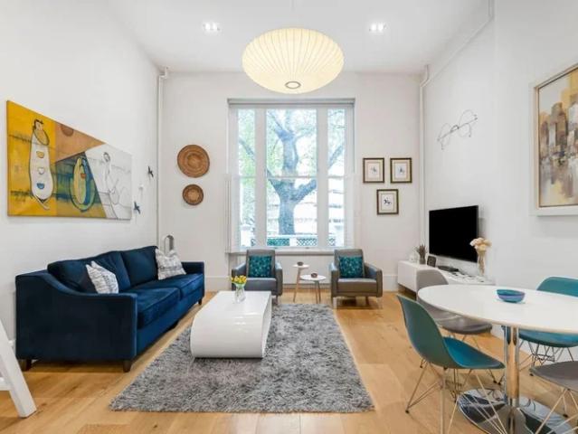 Apartment at Gloucester Gardens, City of Westminster