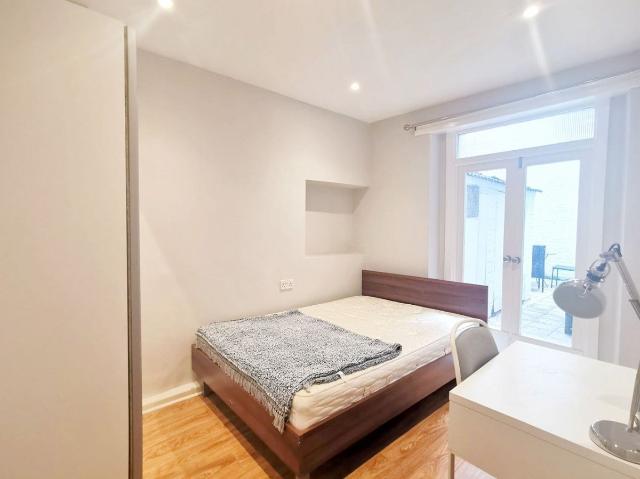 Apartment at Gloucester Place, City of Westminster