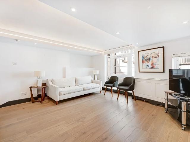 Apartment at Gloucester Place, City of Westminster