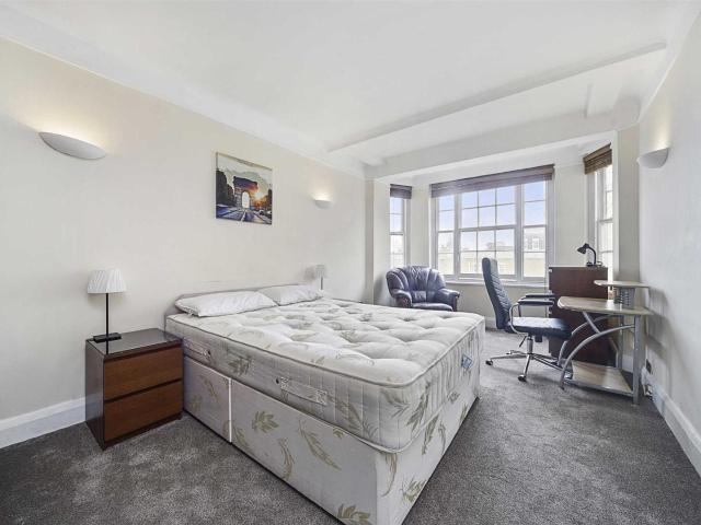 Apartment at Gloucester Place, City of Westminster